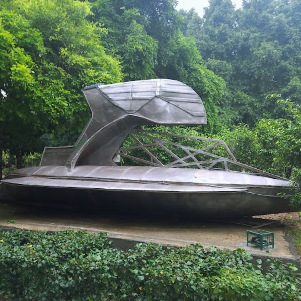 Netaji Subhash Chandra Bose Park in Sector 14 - DelhiSnap