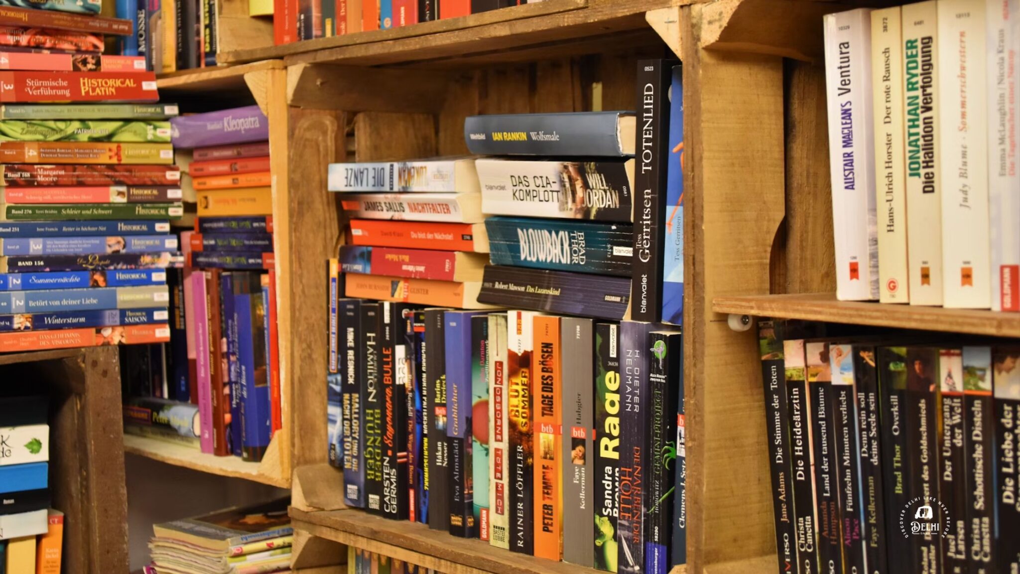 Daryaganj Book Market: History, To-Do List, - DelhiSnap